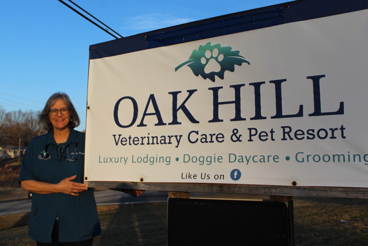 About Us - Oak Hill Veterinary Care & Pet Resort in Madison Heights VA ...